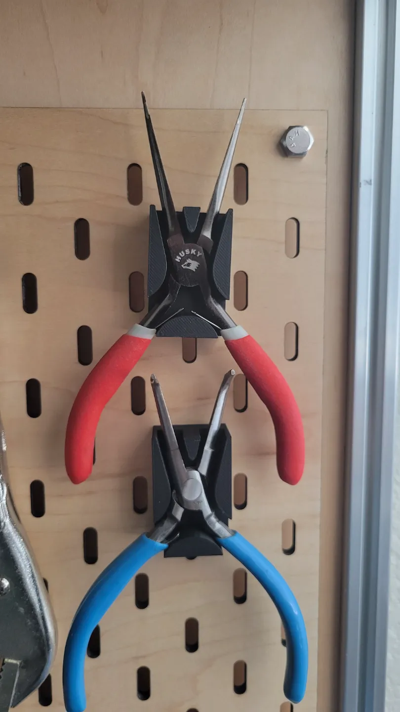 Skadis Board Plyer Holders - Free 3D Print Model - MakerWorld