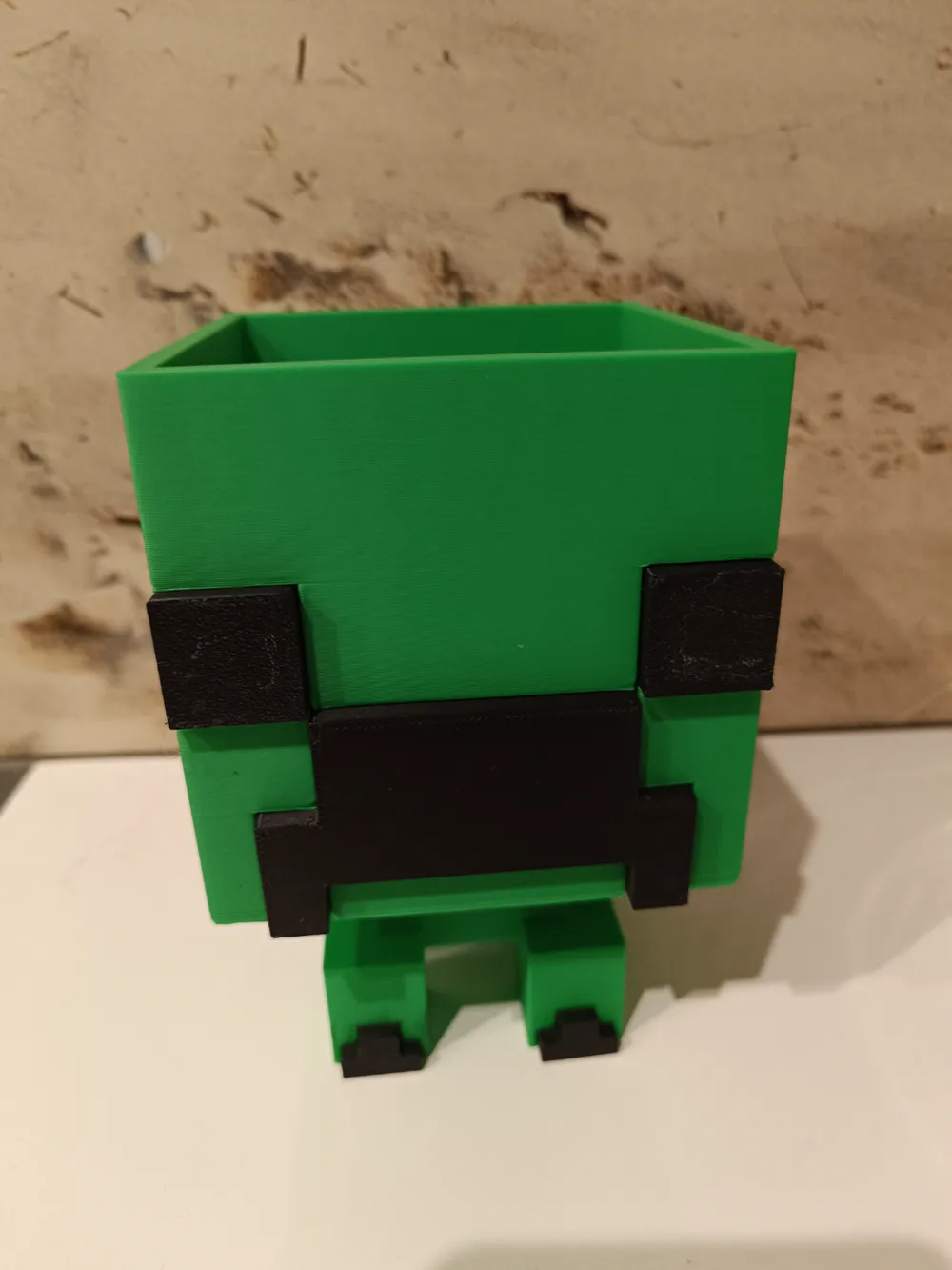 Minecraft creeper pencil holder by Pyciu MakerWorld: Download Free 3D ...