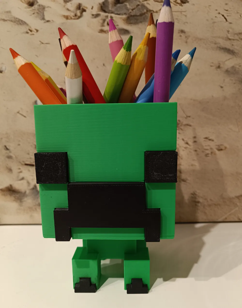Minecraft creeper pencil holder by Pyciu MakerWorld: Download Free 3D ...