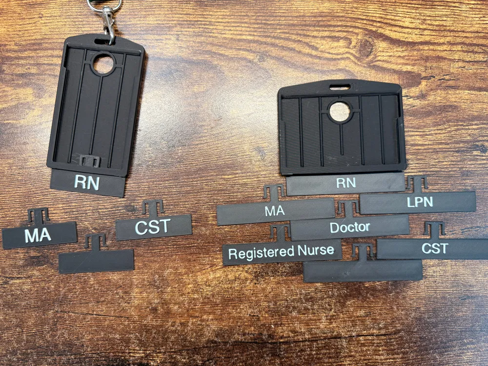 Badge holder (badge buddy) Vertical / Horizontal by Dogfinity ...