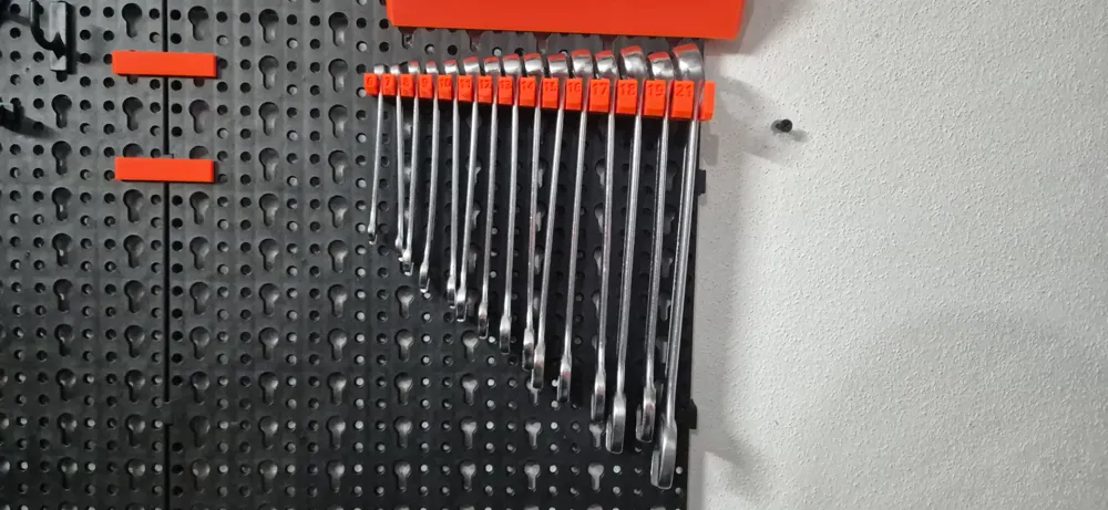 LIDL PARKSIDE POWERFIX PEG BOARD wrench holder by kukolarik - MakerWorld