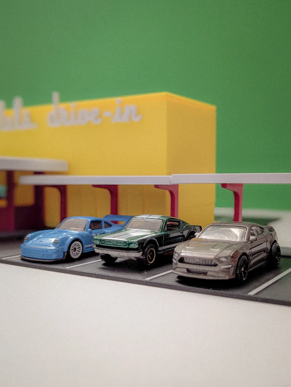 Mel's Drive-In Model Set - 1:64 Scale Diorama - Free 3D Print Model ...