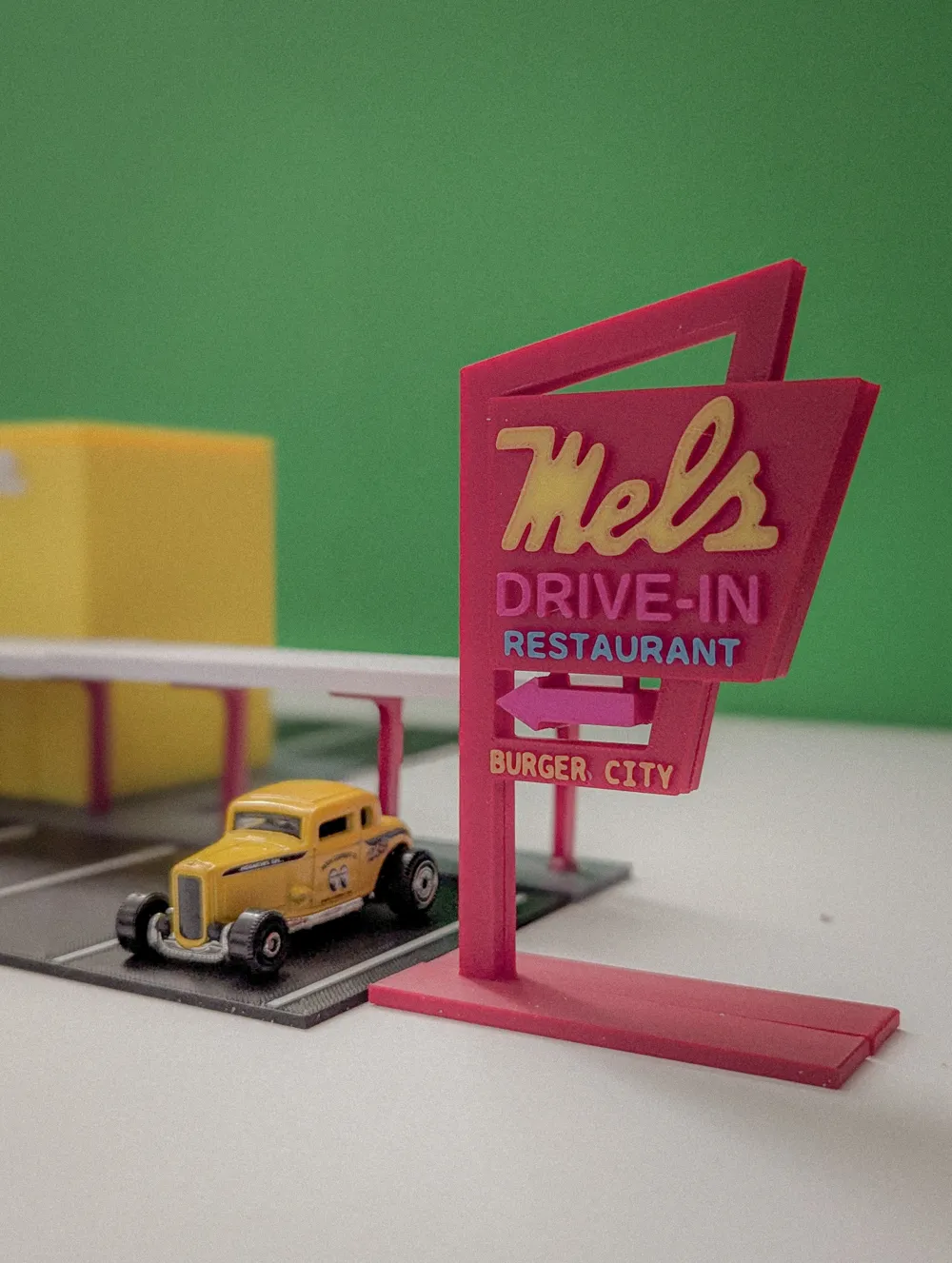 Mel's Drive-In Model Set - 1:64 Scale Diorama - Free 3D Print Model ...