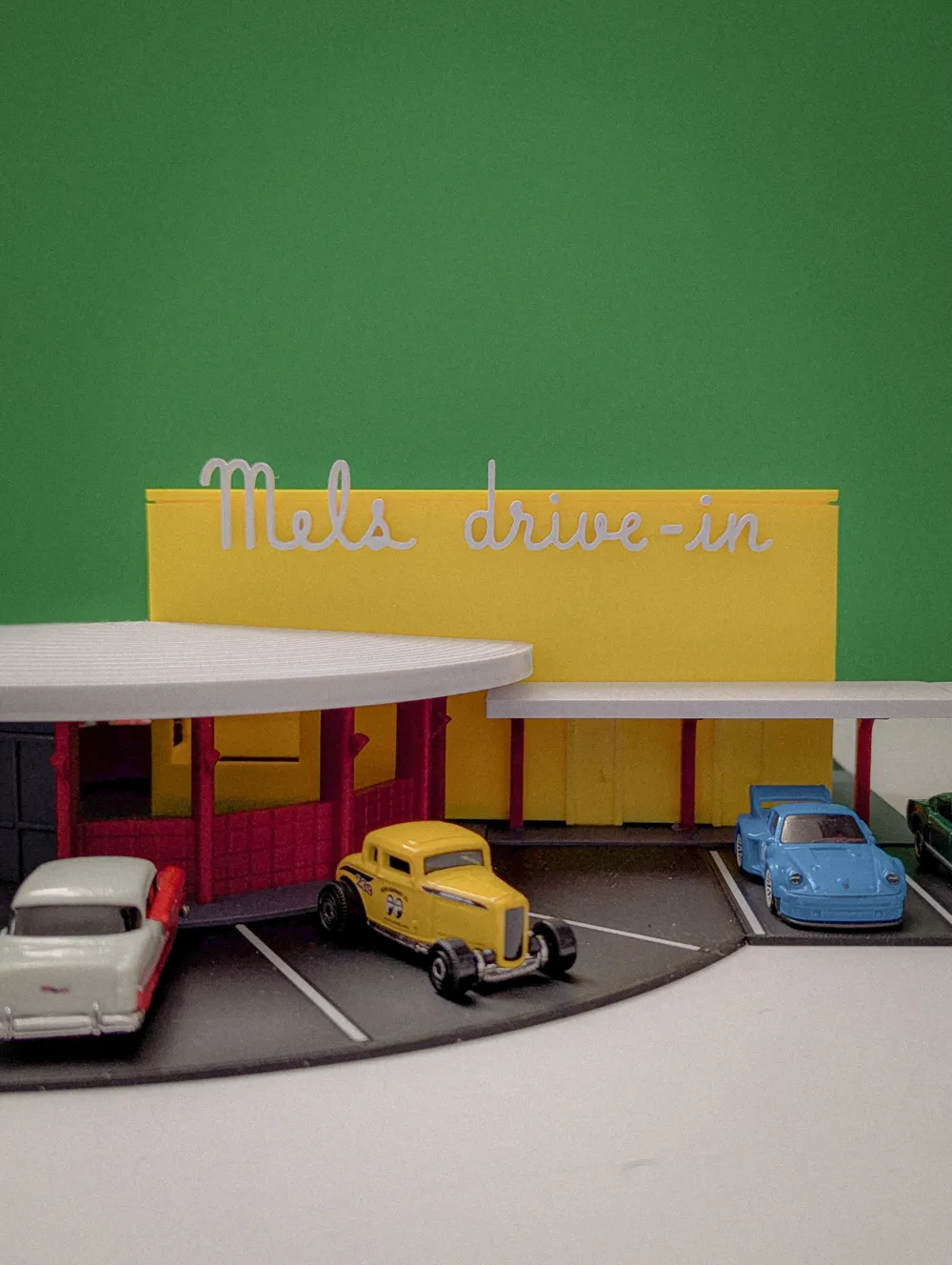 Mel's Drive-In Model Set - 1:64 Scale Diorama - Free 3D Print Model ...