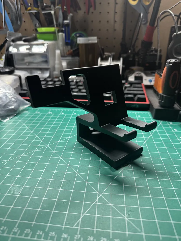 Handheld Transceiver Desk Stand with Mic Holder by CharlieMakerWorld ...