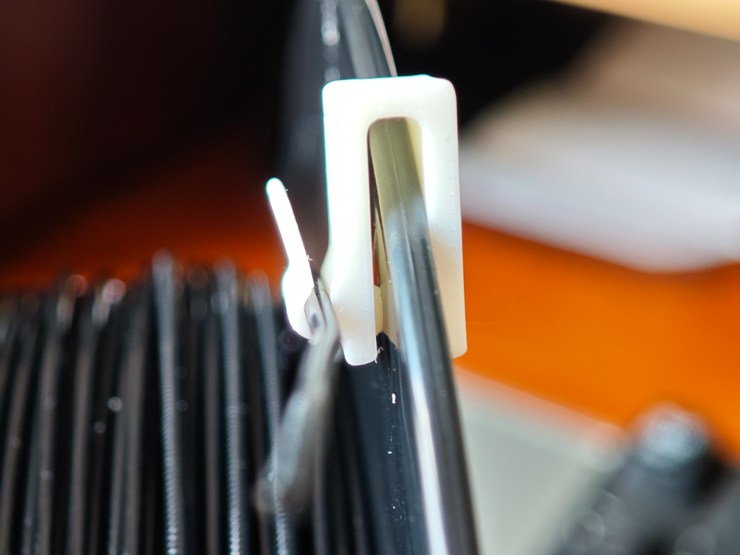 Universal Filament Clip by Angeloszhu MakerWorld: Download Free 3D Models