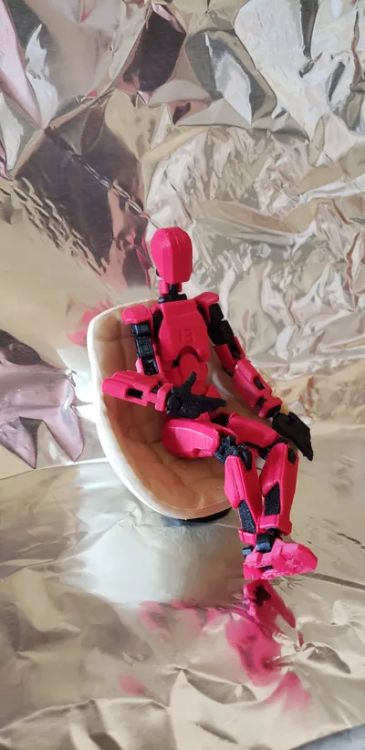 Comfy Chair by llama492 MakerWorld: Download Free 3D Models