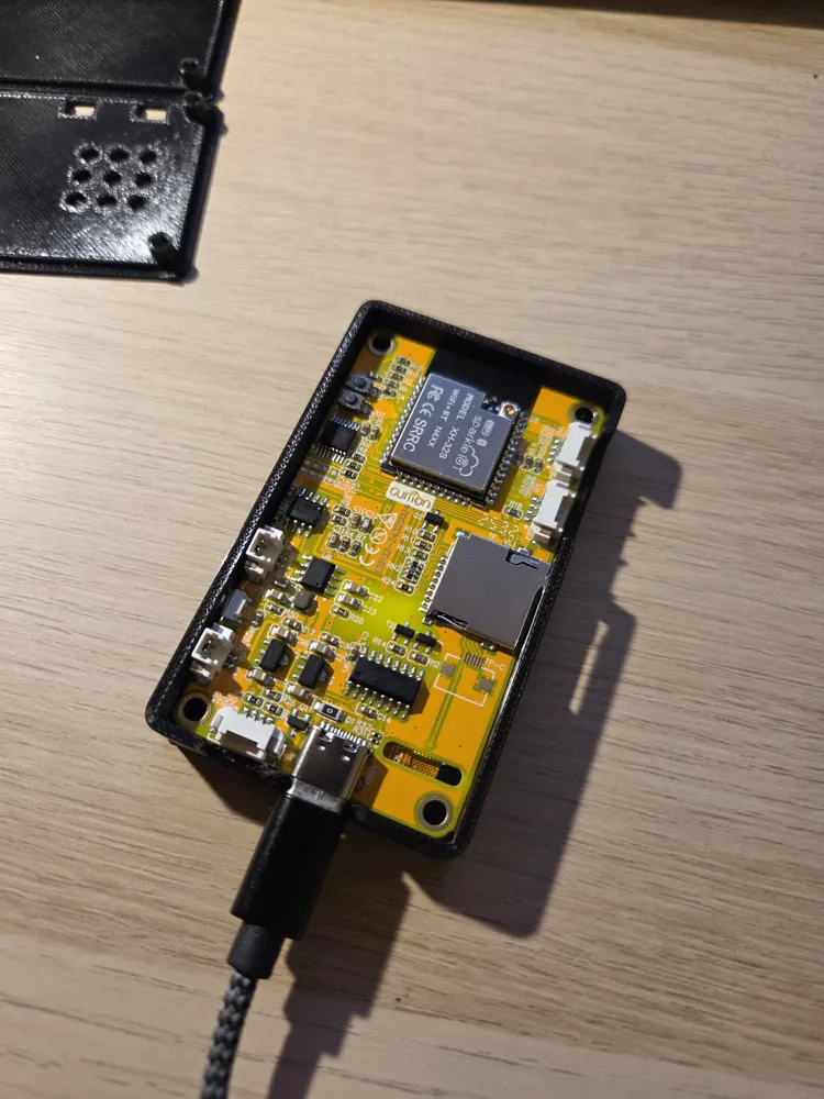 cyd 2.4 inch case - Free 3D Print Model - MakerWorld