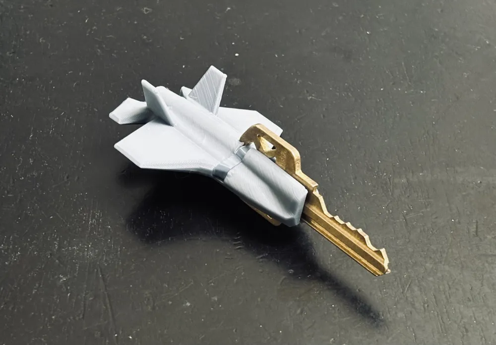 F-35 Inspired Jet Keychain Cover - Free 3D Print Model - MakerWorld