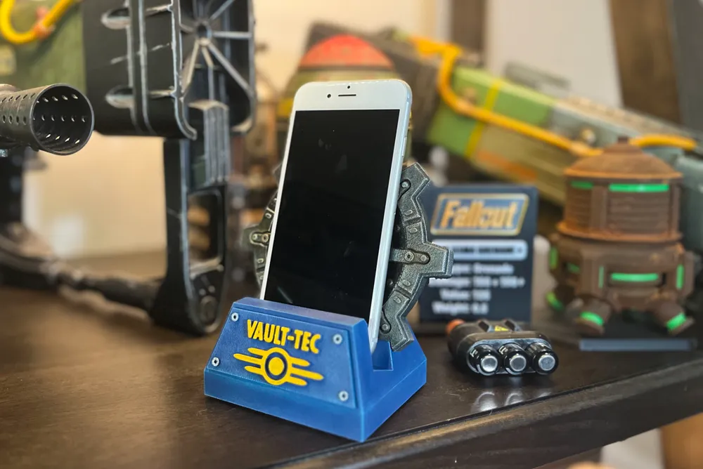 Fallout & Vault-Tec Phone Stand / Dock by soulrider911 MakerWorld ...