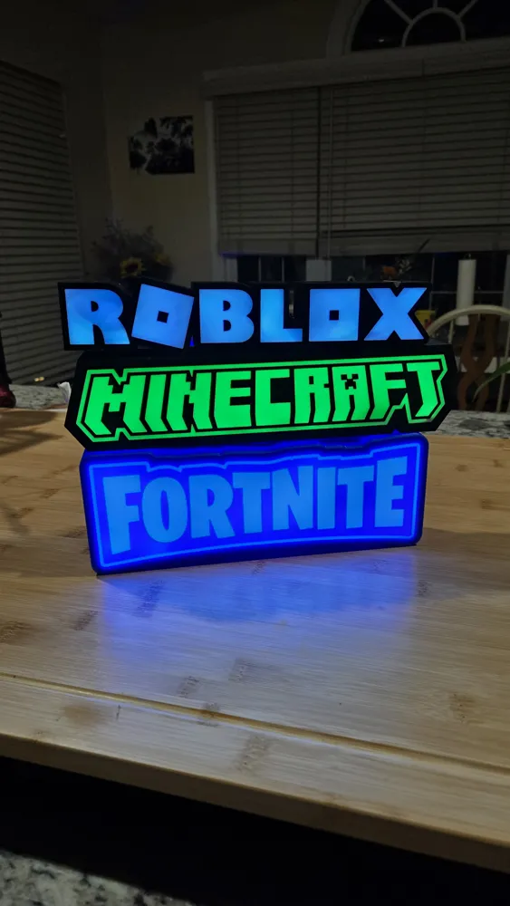Fortnite Logo Lightbox by IronSerif MakerWorld: Download Free 3D Models