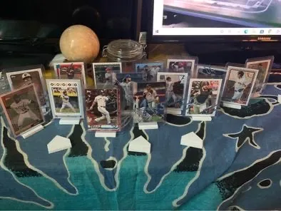 HOME PLATE BASEBALL CARD TOP LOADER DISPLAY HOLDERS - Free 3D Print ...