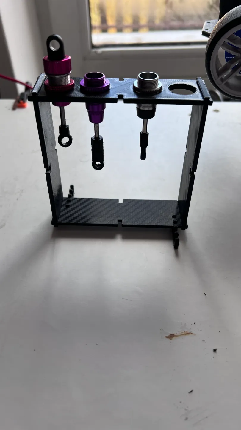 RC Shock Stand and Holder PLUG AND PLAY 1:10 by těžkejdříč MakerWorld ...
