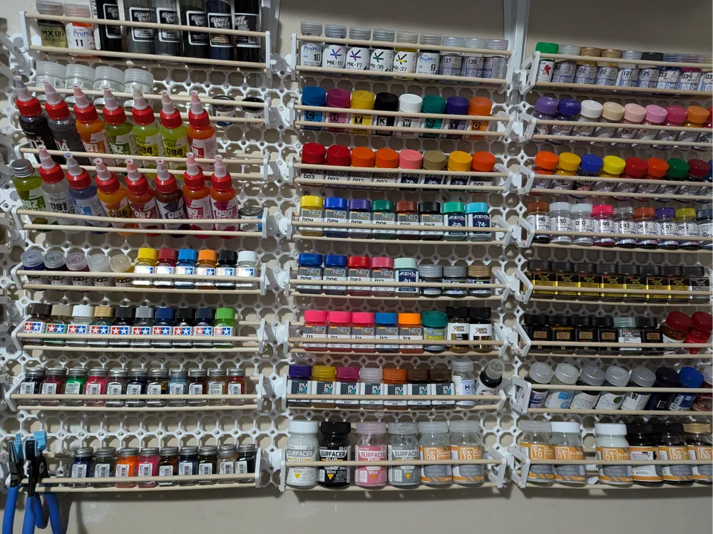 Paint rack for multiboard by naptaker - MakerWorld