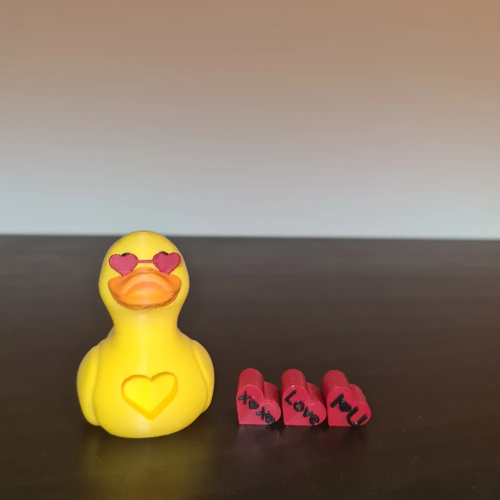 Valentine's Day Duck with replacable heart by Szaszpi MakerWorld ...