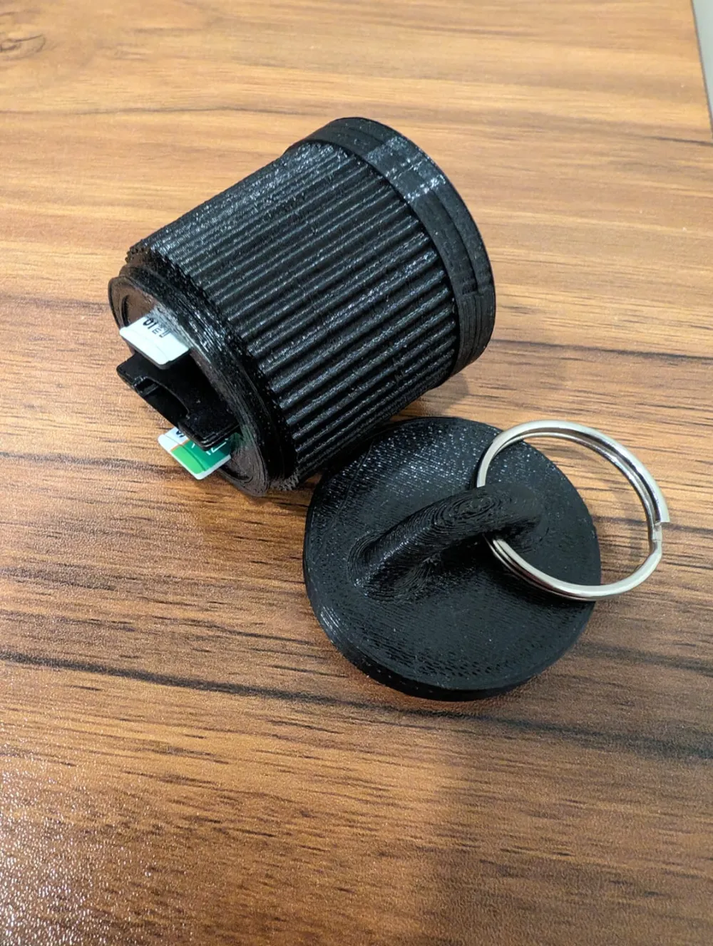 SD & Micro SD Card Keychain Holder by zachmattson - MakerWorld