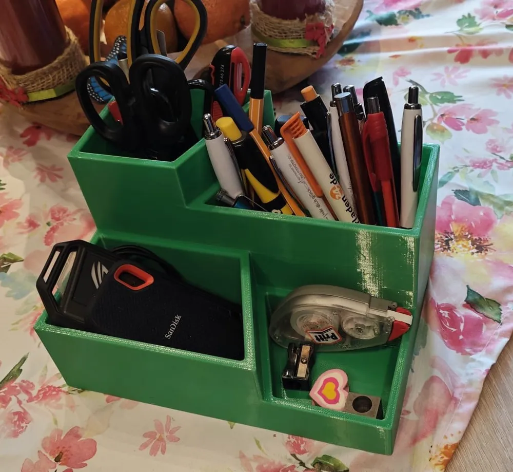 Bambu Lab Logo Organizer by make3dtc - MakerWorld