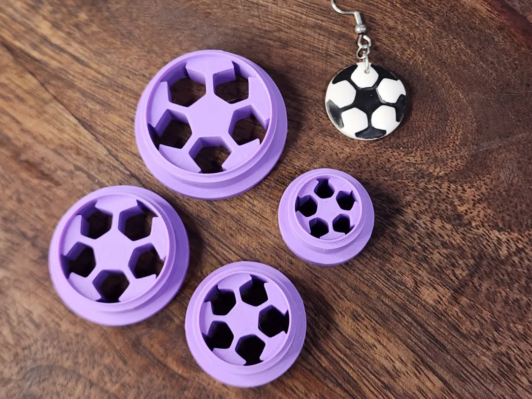 Soccer ball earring cutter - Free 3D Print Model - MakerWorld