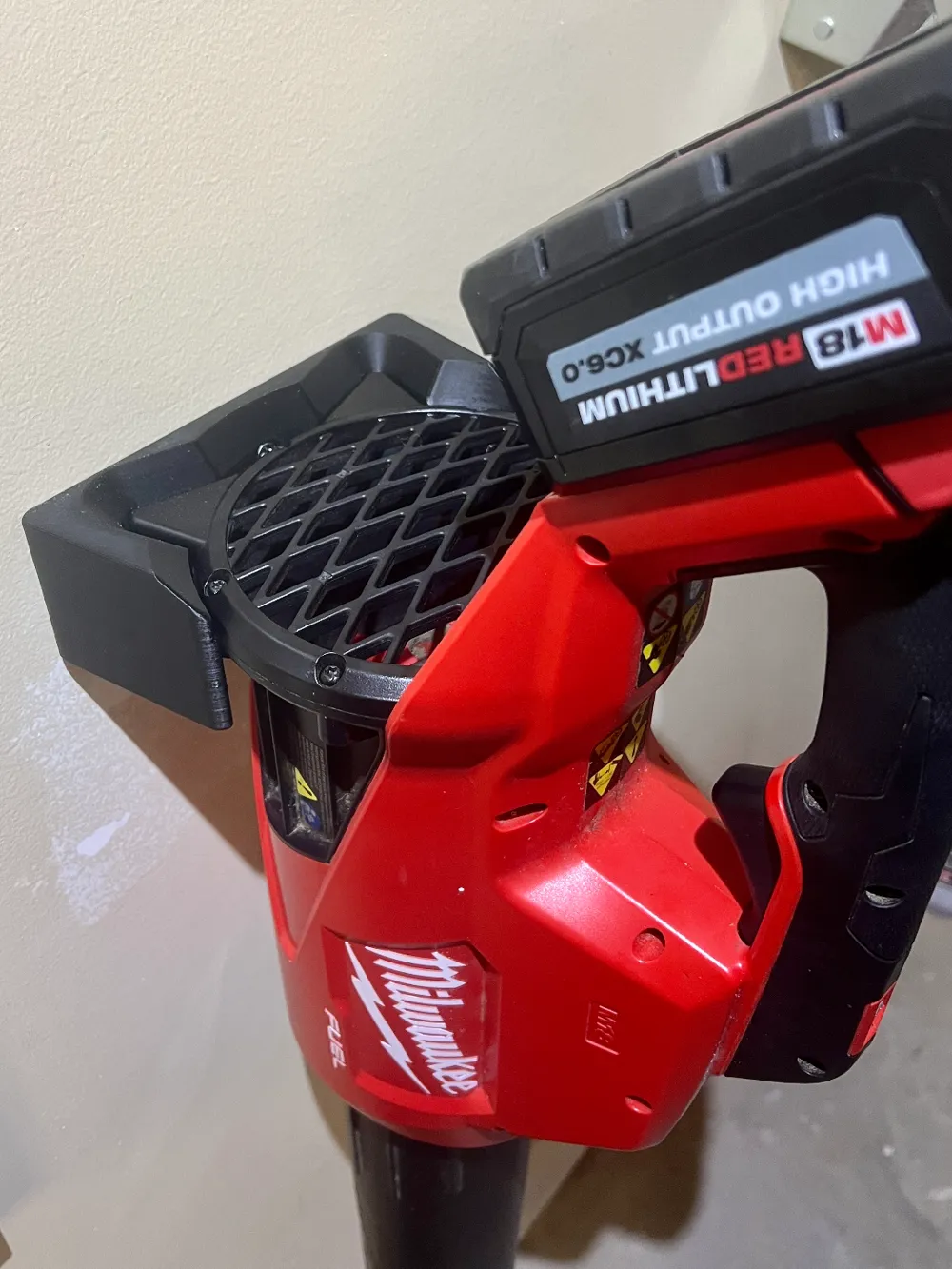 Milwaukee M18 Blower 2724 Wall Mount by Granite - MakerWorld