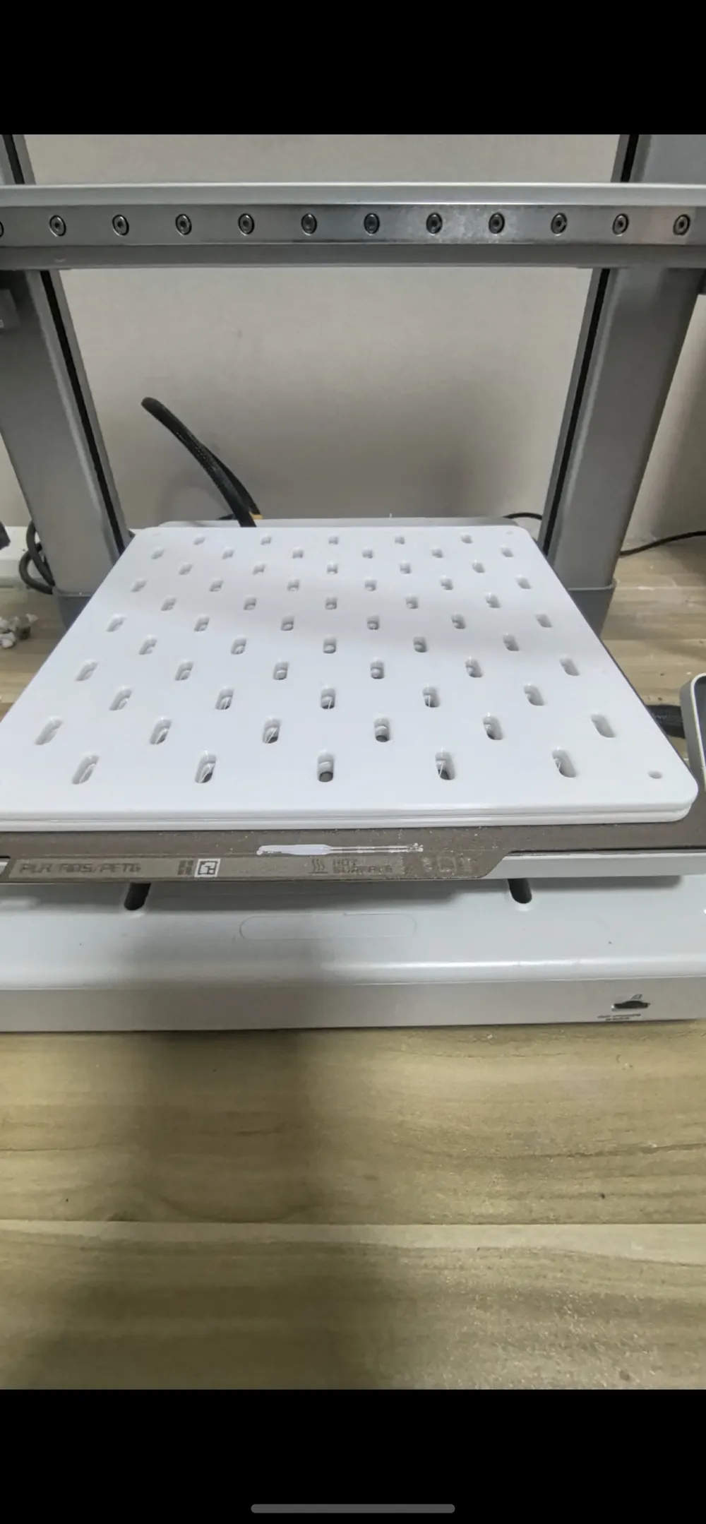 Pegboard (Stacked Printing) - Free 3D Print Model - MakerWorld