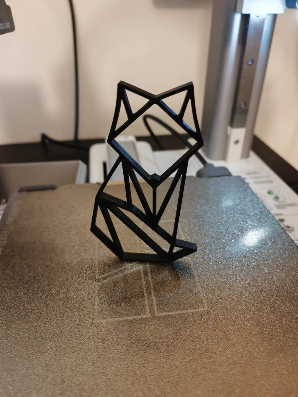 Fox Low Polygon by gabberpower - MakerWorld