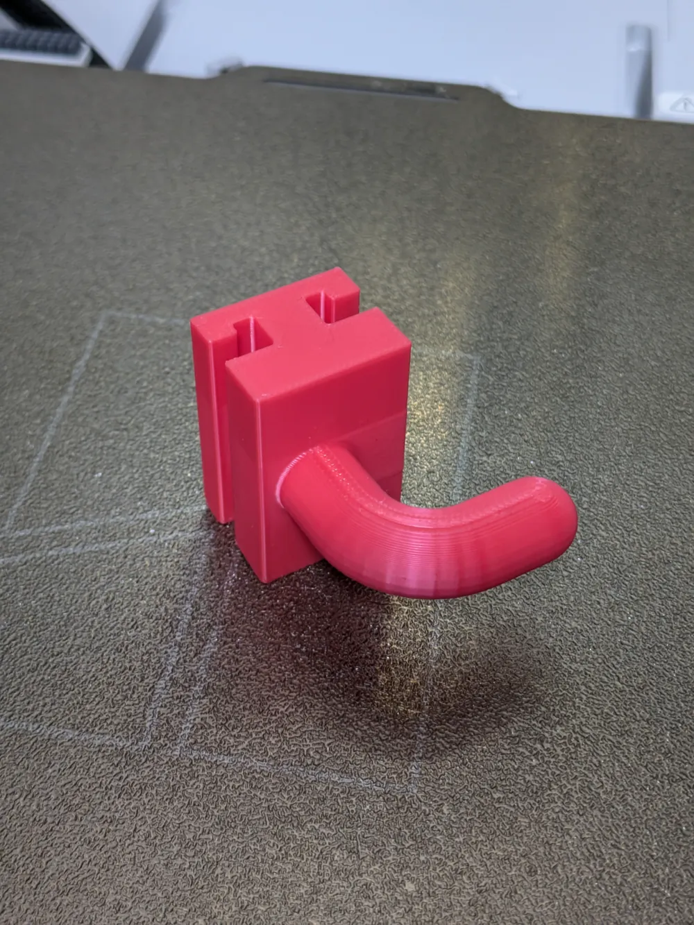 Cubicle Hook by Shells and Scales MakerWorld: Download Free 3D Models