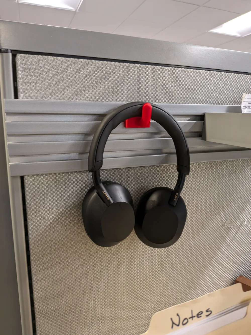 Cubicle Hook by Shells and Scales MakerWorld: Download Free 3D Models