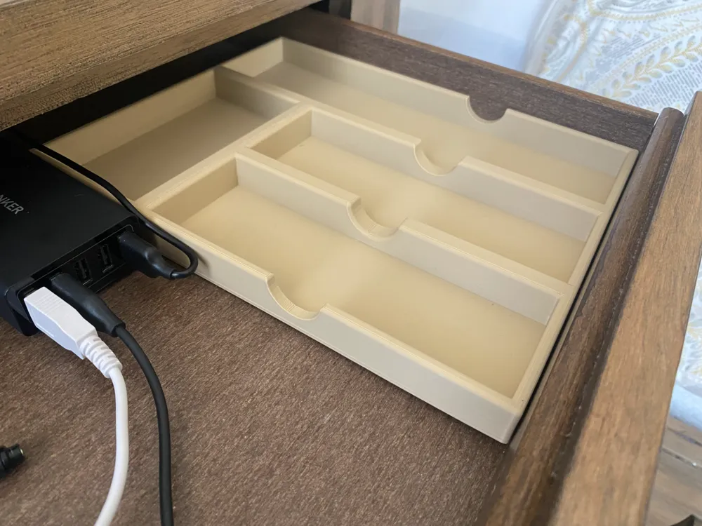 Bedside Table Remote Control Tray by lewiscollins03 - MakerWorld