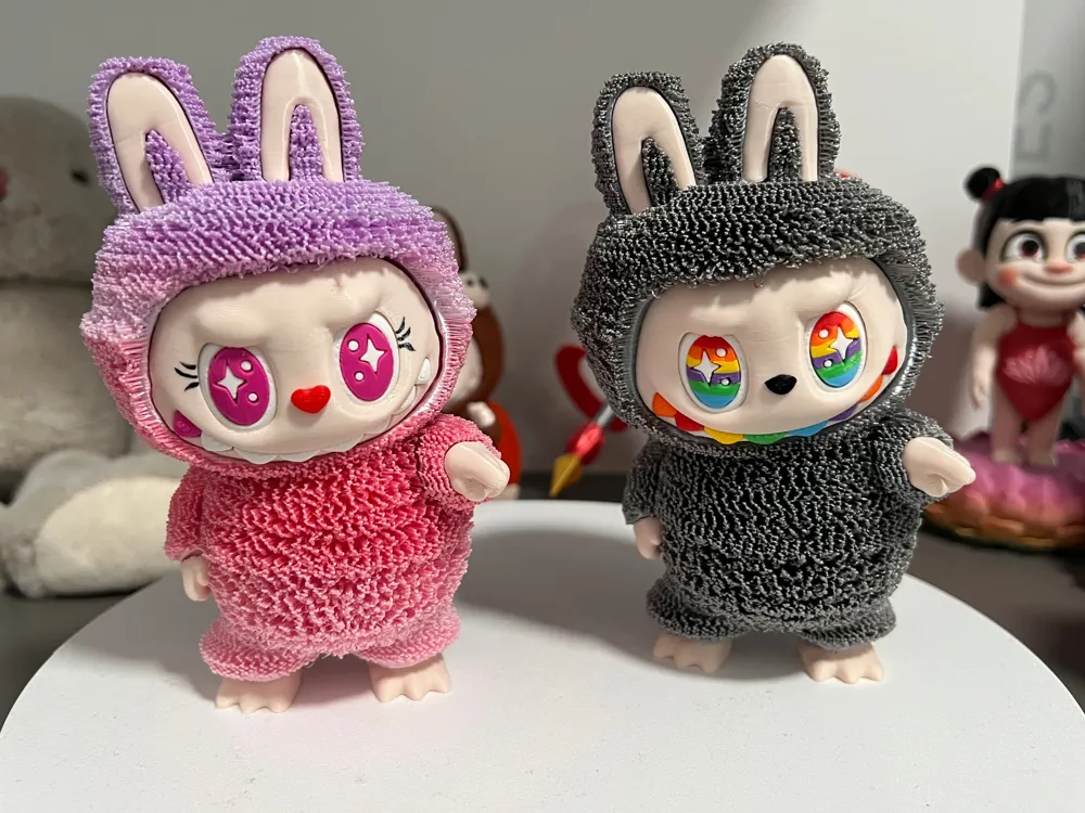 Labubu - Labubu Rainbow Teeth and Eyes (Long Hair Version) Ultimate Hair (with many extra ...