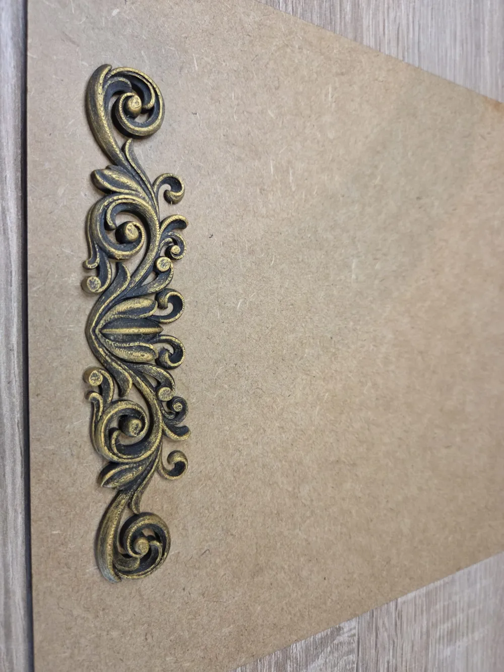 Vintage Ornament Frame - Free 3D Print Model - MakerWorld