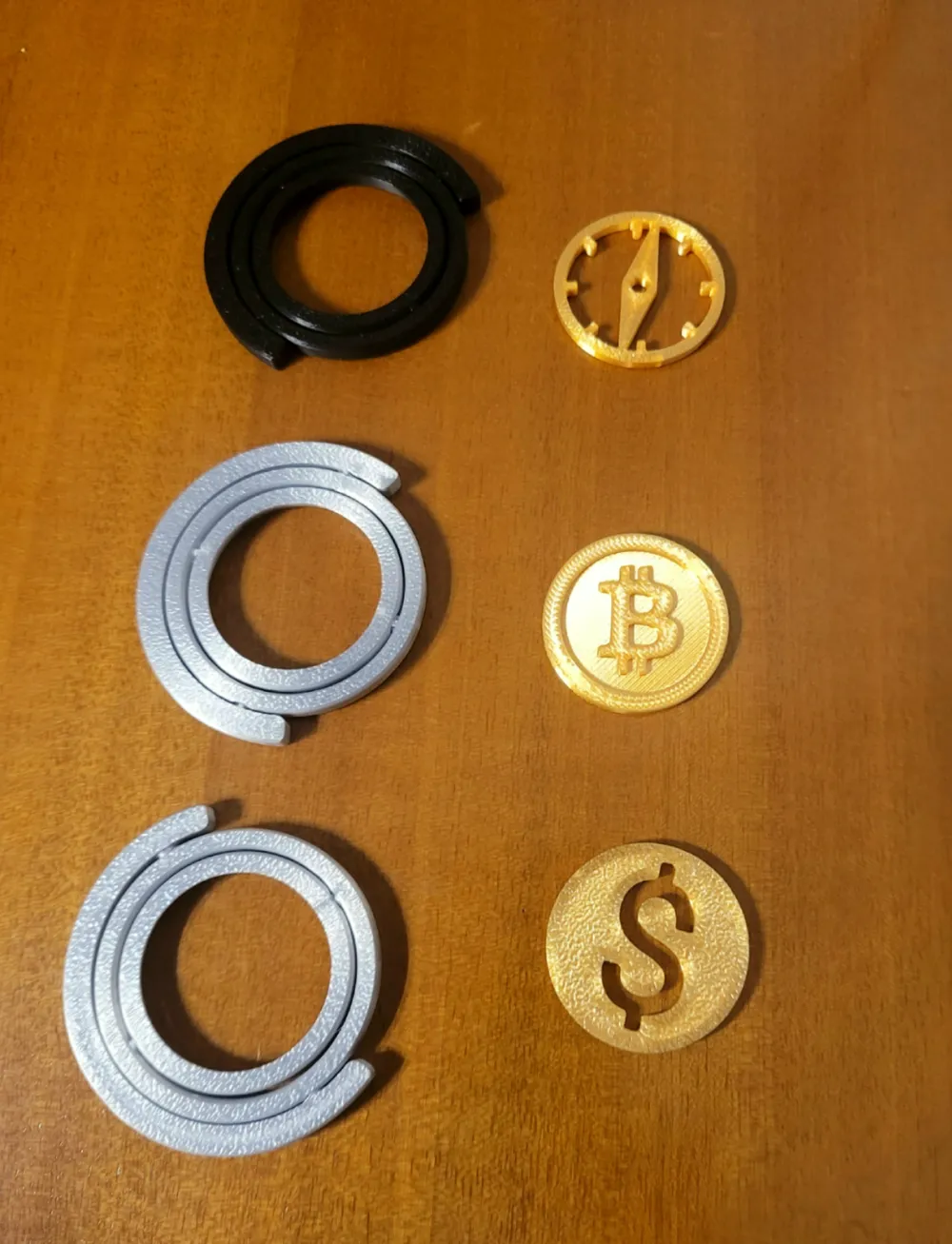 Fidget Toy with multiple replaceable coins by Niiskar - MakerWorld