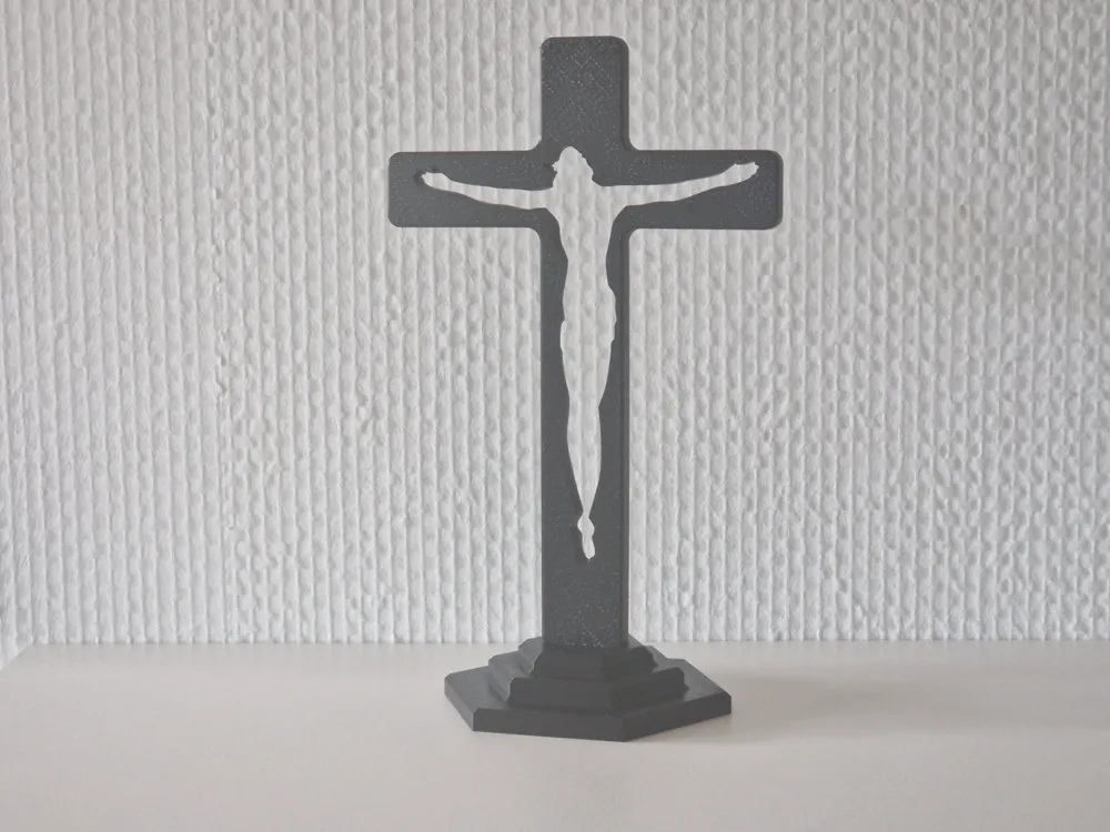 Crucifix with stand by Chris1974 - MakerWorld