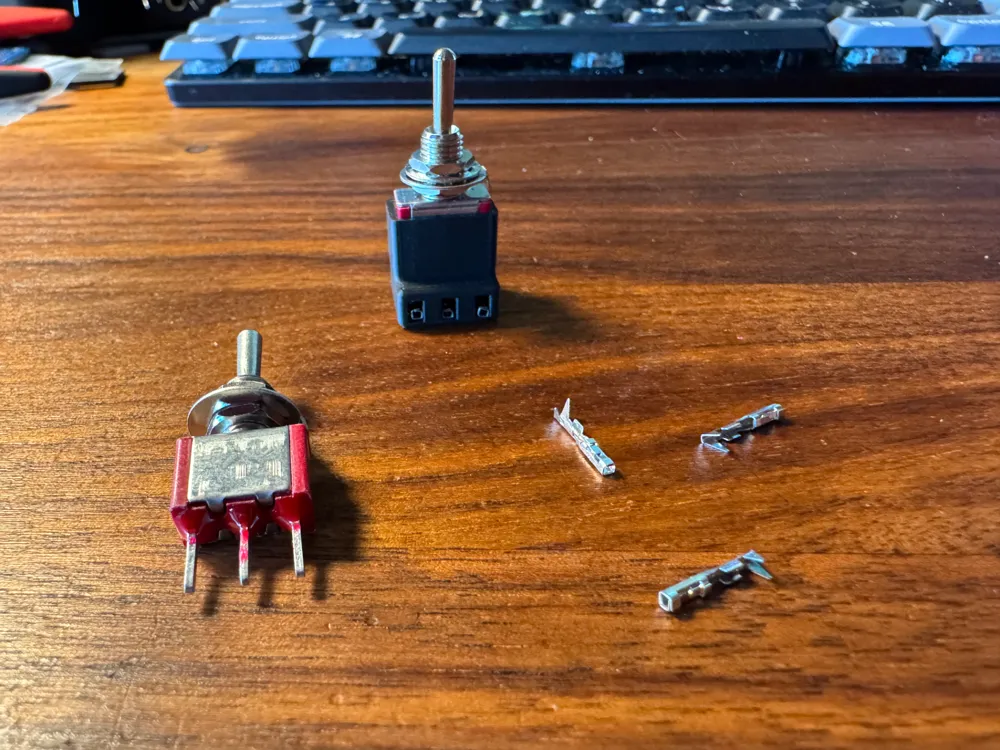 Toggle Switch Breadboard Adapter by nakajima - MakerWorld
