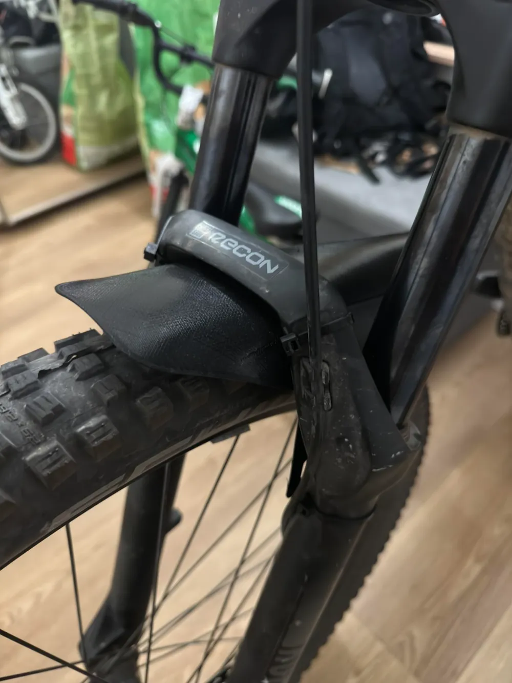 Universal MTB Front Mud Guard - Fender by michsiv - MakerWorld