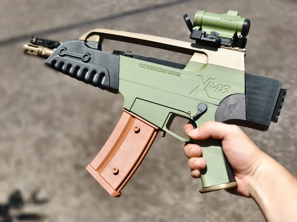 Heckler & Koch XM8 紧凑型突击步枪 来自 补补觉去 MakerWorld：免费下载 3D 模型