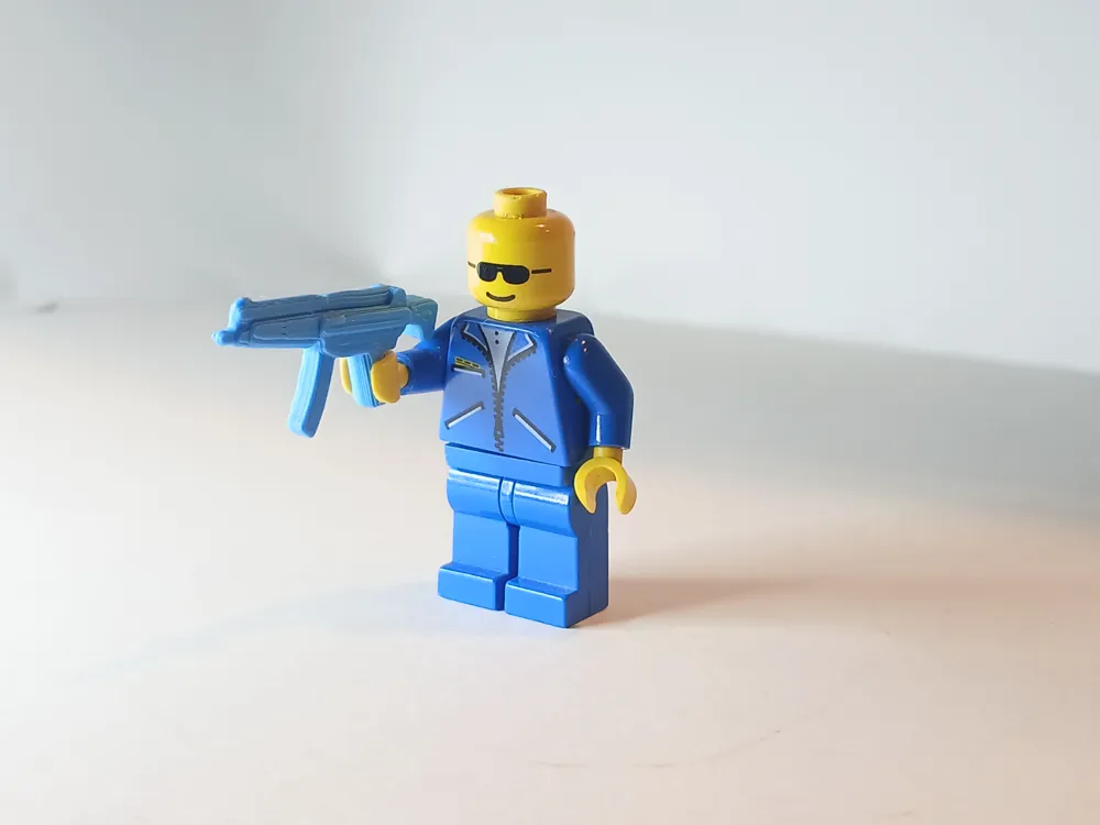 LEGO Minifigure Submachine Gun SMG brick by BoringThings - MakerWorld