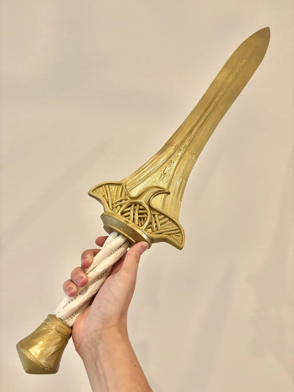 Oblivion Golden Saint Shortsword | Weapon v1 by Chase Curtis MakerWorld ...
