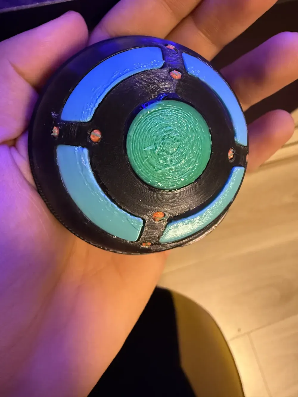 Poke Ball, Red and White, Openable Version, with Simple Internal ...