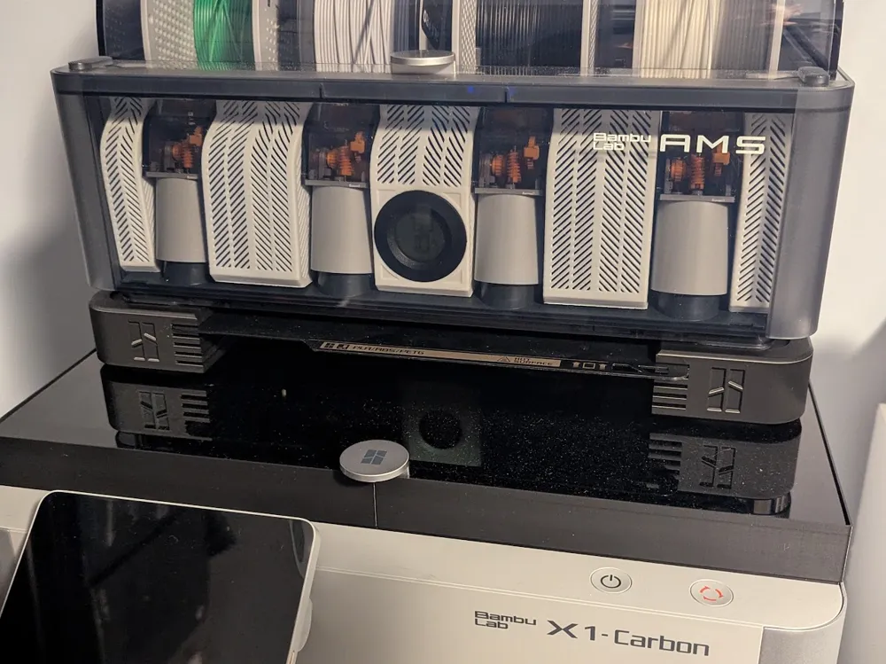 AMS Riser w/ 5 Build Plate Storage by bgomaker MakerWorld: Download ...