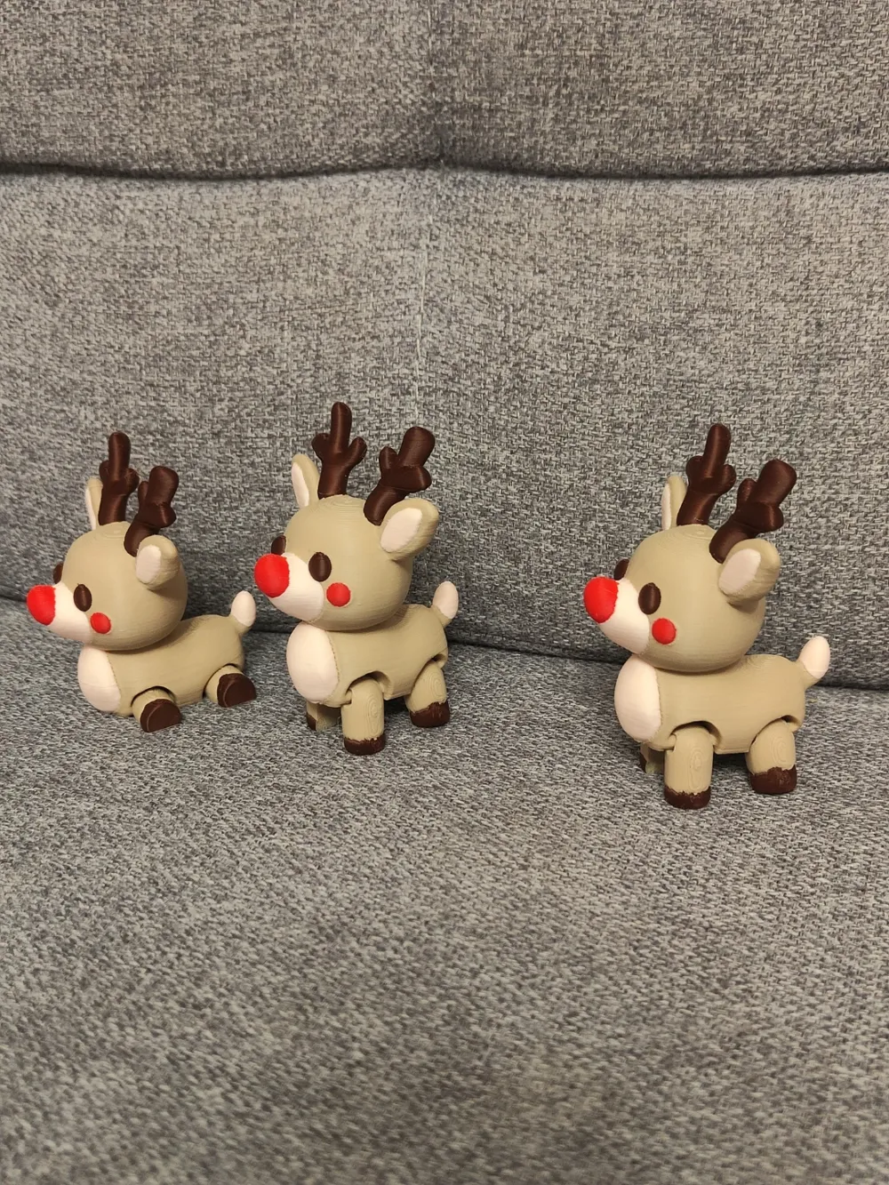 flexi reindeer Rudolph the Red-Nosed - Free 3D Print Model - MakerWorld