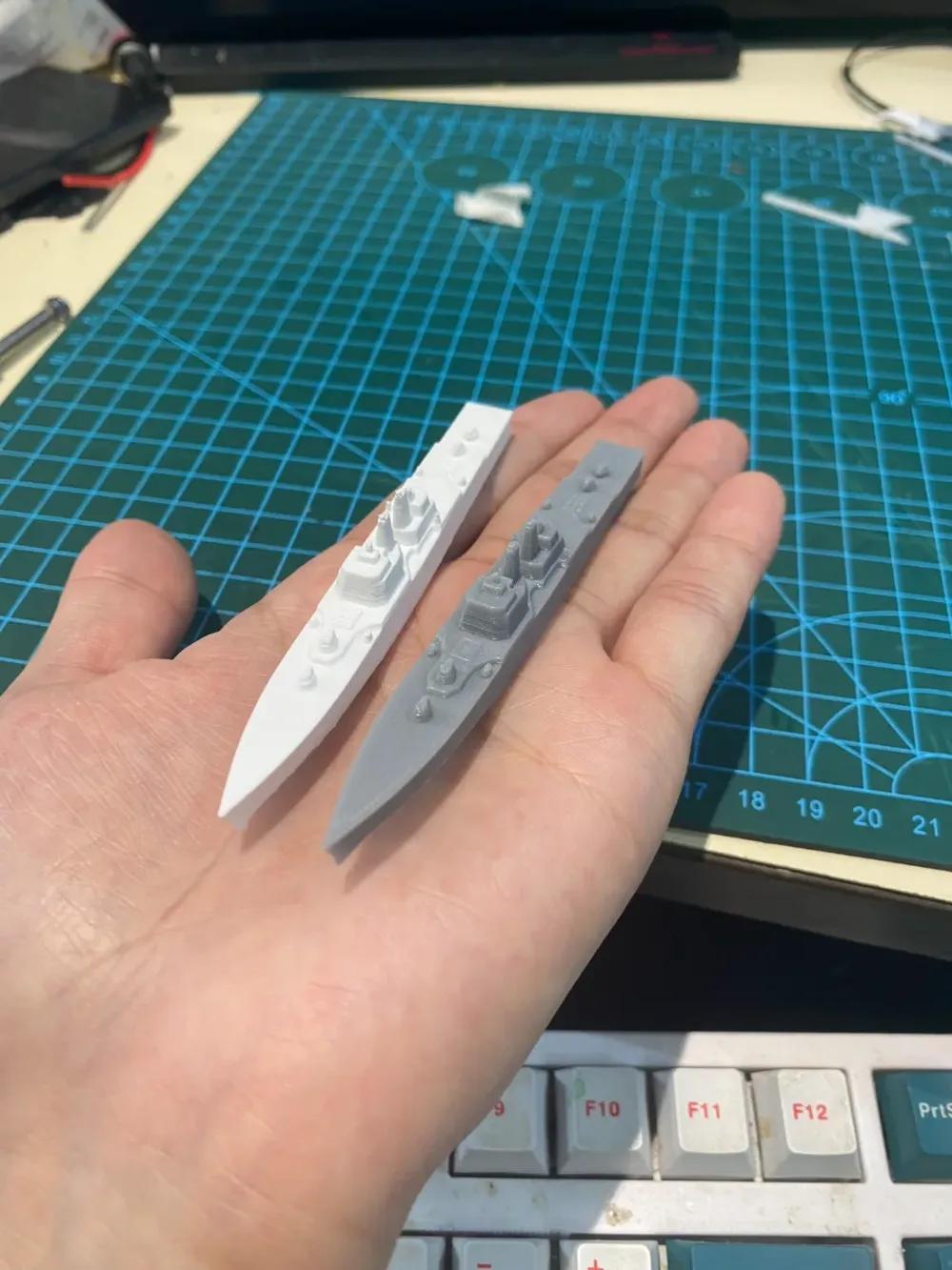 [Mini Exquisite Edition] Palm Warship Naval Frigate Sea Battleship ...