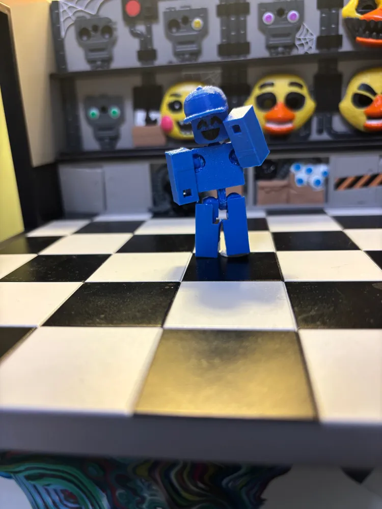 Articulated R6 Roblox action figure - Free 3D Print Model - MakerWorld