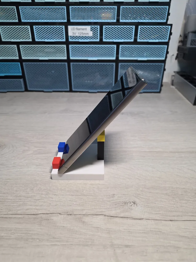 Minimalist mobile phone stand Bauhaus Style - Free 3D Print Model ...