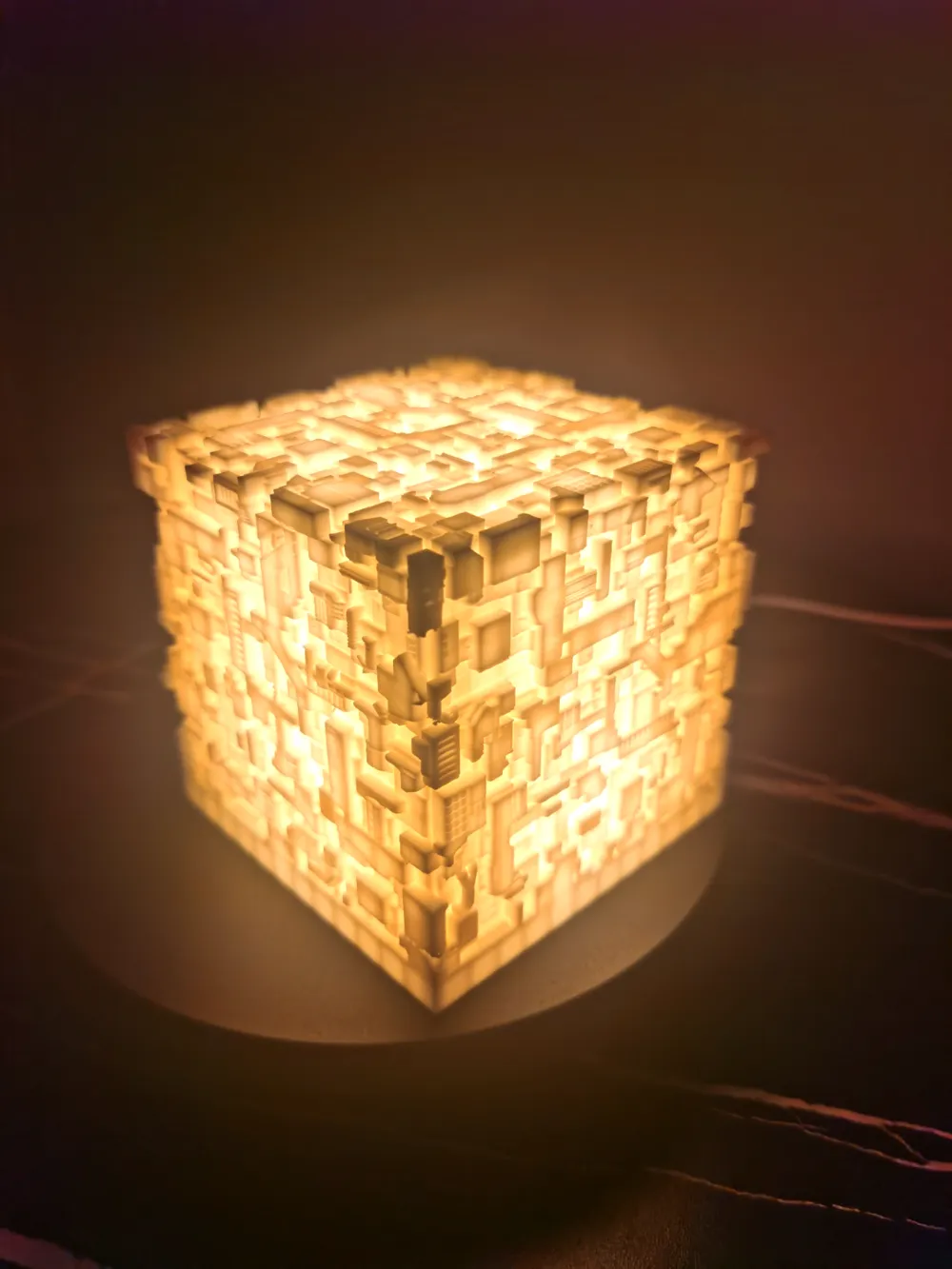 Space Adventure - Cosmic Cube with Lights by 突然武器 MakerWorld: Download ...