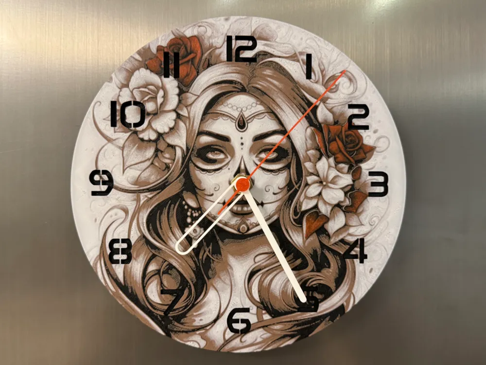 Wall / Desk Clock Chicano Girl HueForge by cP3D - MakerWorld