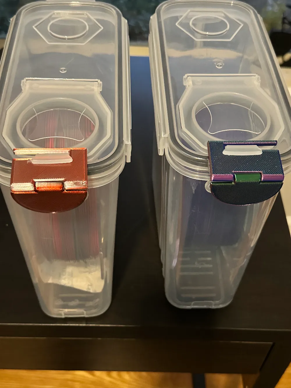 Filament Container Tag with Hinge Remixed by Tbshamaly - MakerWorld