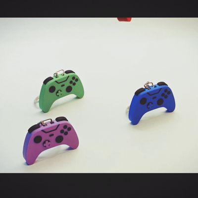 Xbox Controller KeyChain by Blazing Plastic MakerWorld: Download Free ...