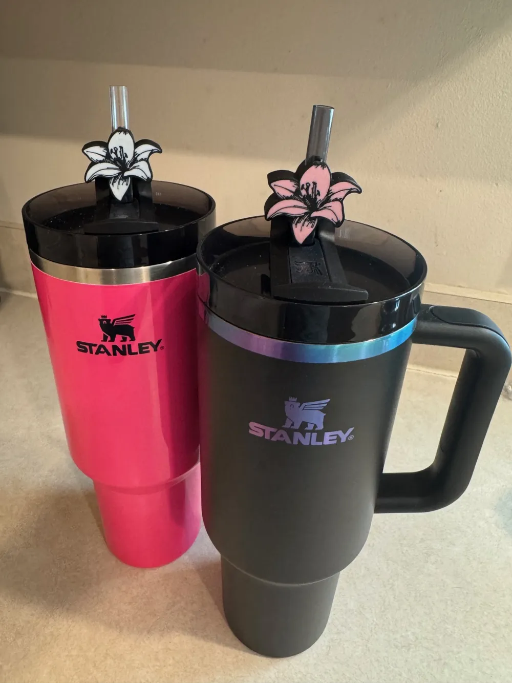 Lily Stanley Cup Straw Topper by Carman3D MakerWorld: Download Free 3D ...