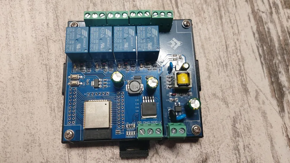 DIN Rail ESP32 4-Channel Relay Enclosure by user_63681394 MakerWorld ...