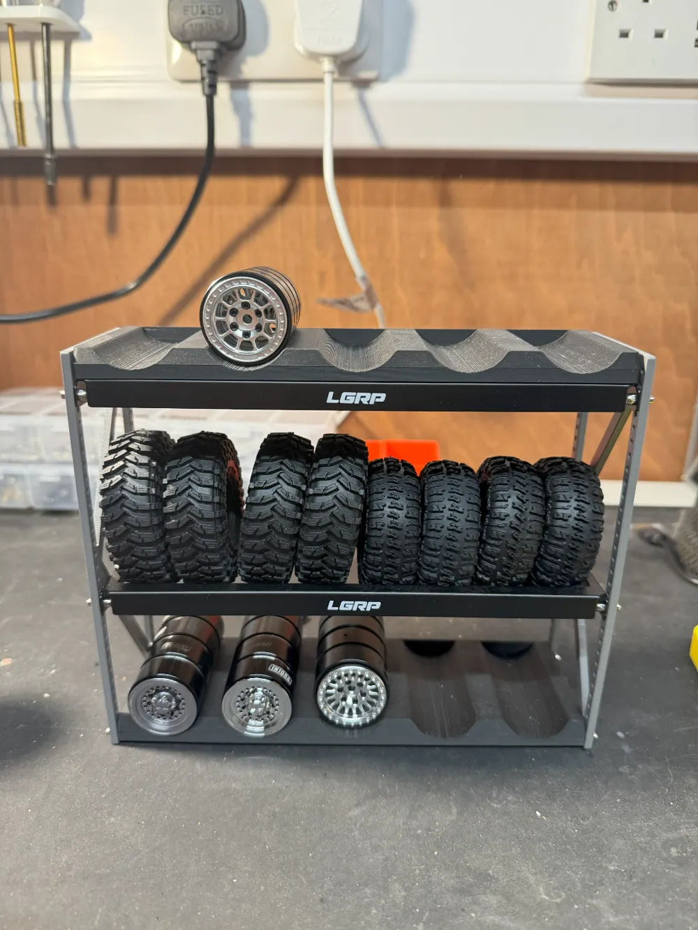 Wheel rack for LGRP tire / tyre rack 1" wheels by Cols_RC MakerWorld ...